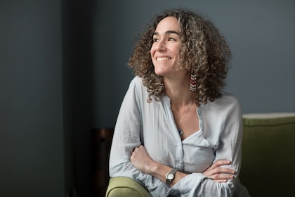 Behind the mask - Bookanista